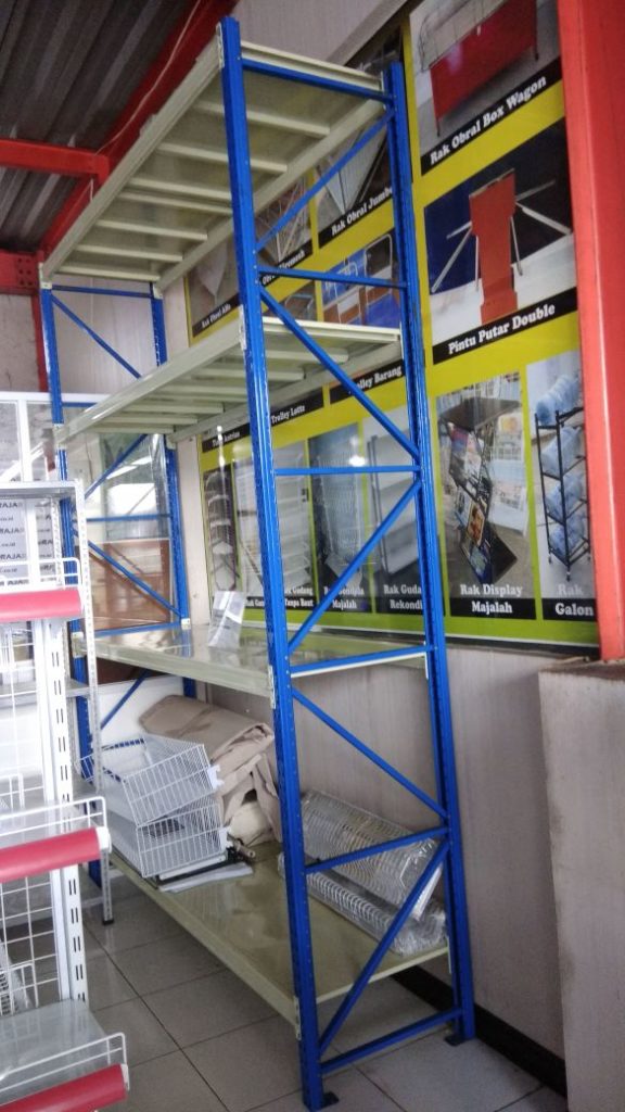 RAK MEDIUM DUTY KAPASITAS 500 KG TIPE RR-500 TINGGI 300 CM